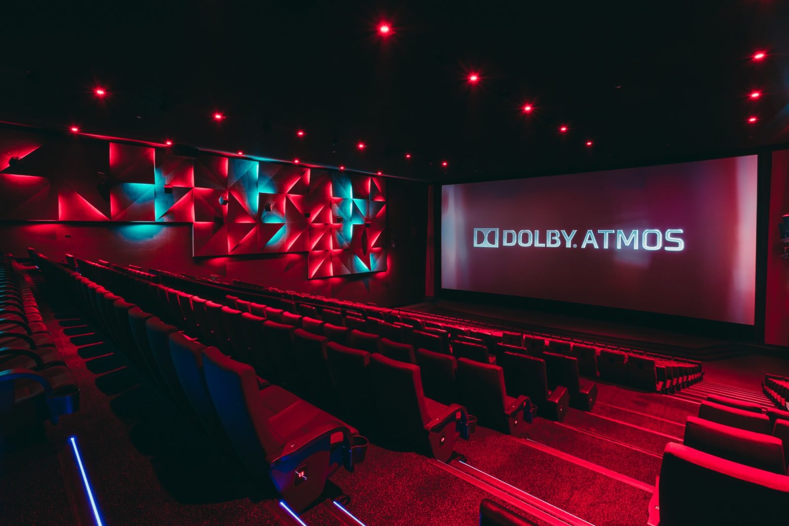 ZoomLab // pers. Blog | Alles neu macht der Mai: Cineplex Ultimate ...