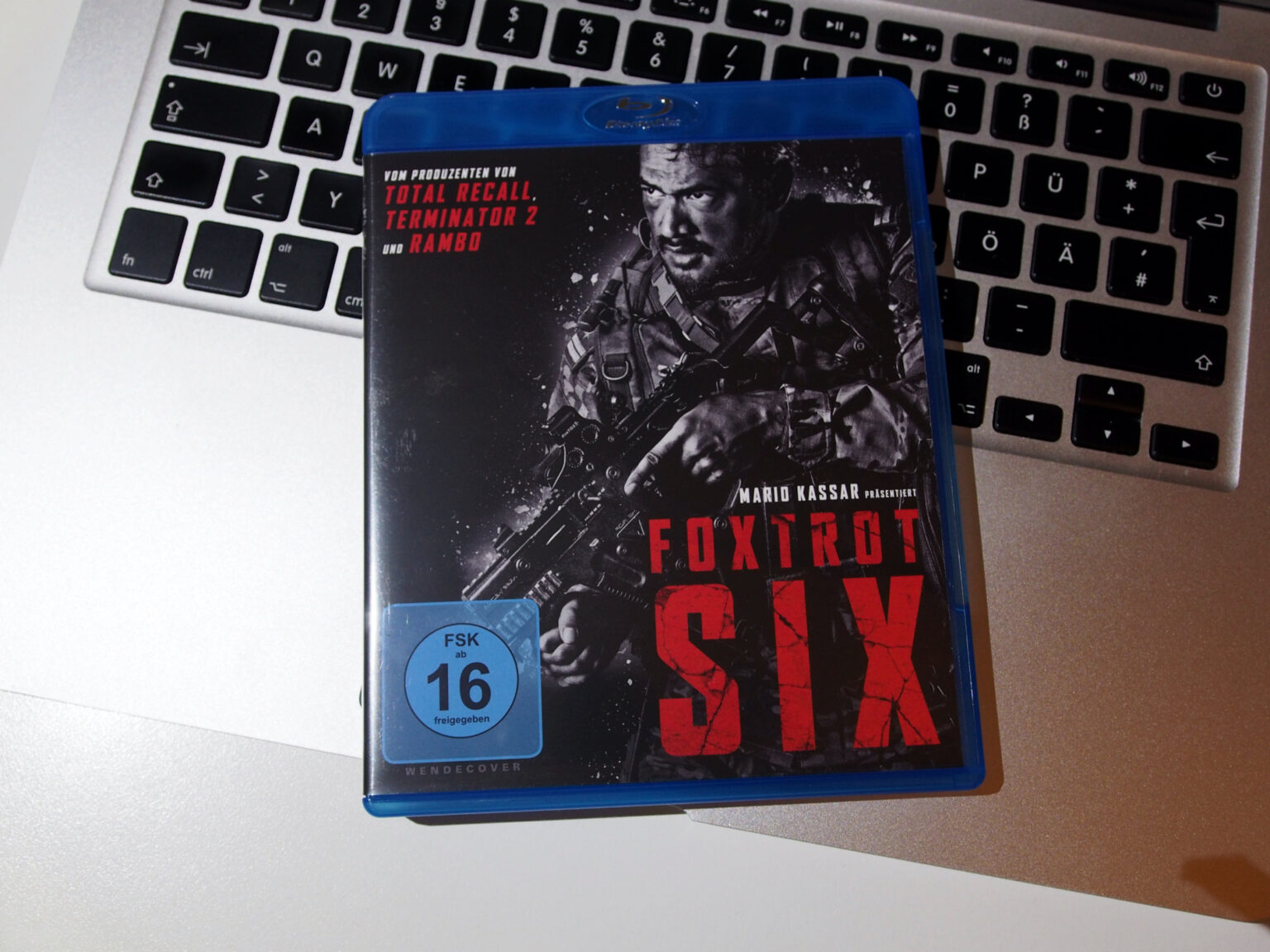 ZoomLab // pers. Blog | Reingeschaut: Foxtrot Six | Entertainment ...